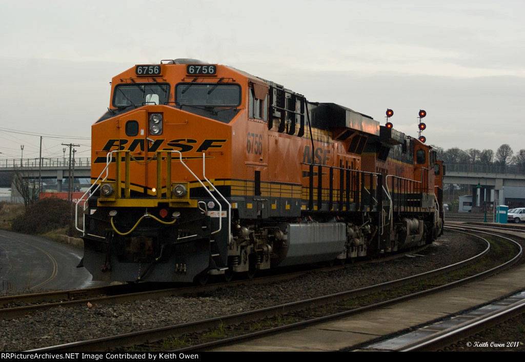 BNSF 6756